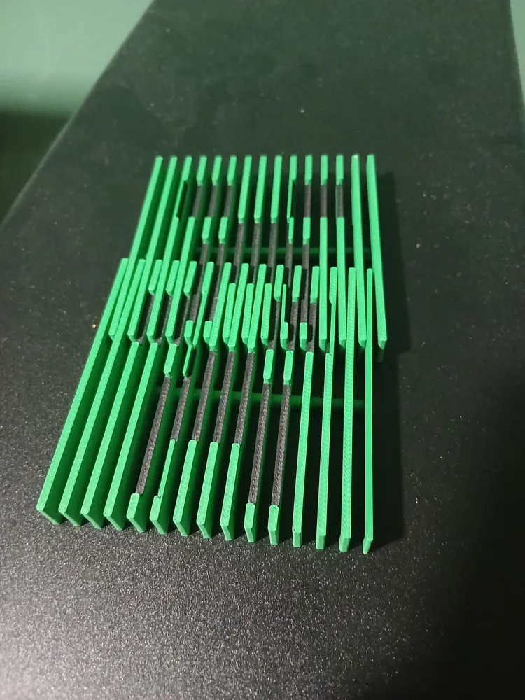 Quantum Minecraft Creeper See Through - Free 3D Print Model - MakerWorld