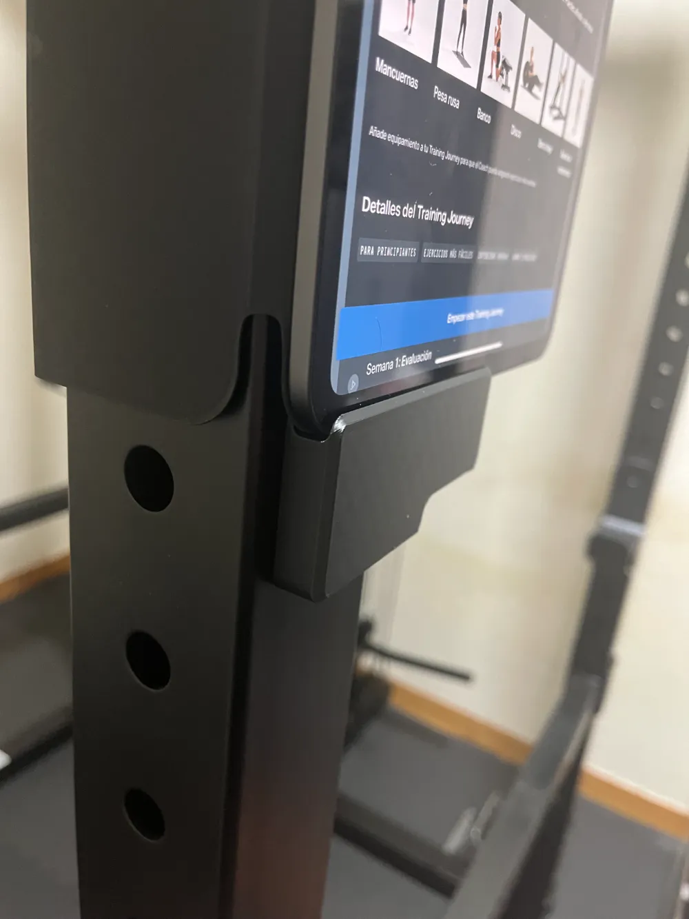 iPad Holder for Gym Rack by Sëths - MakerWorld