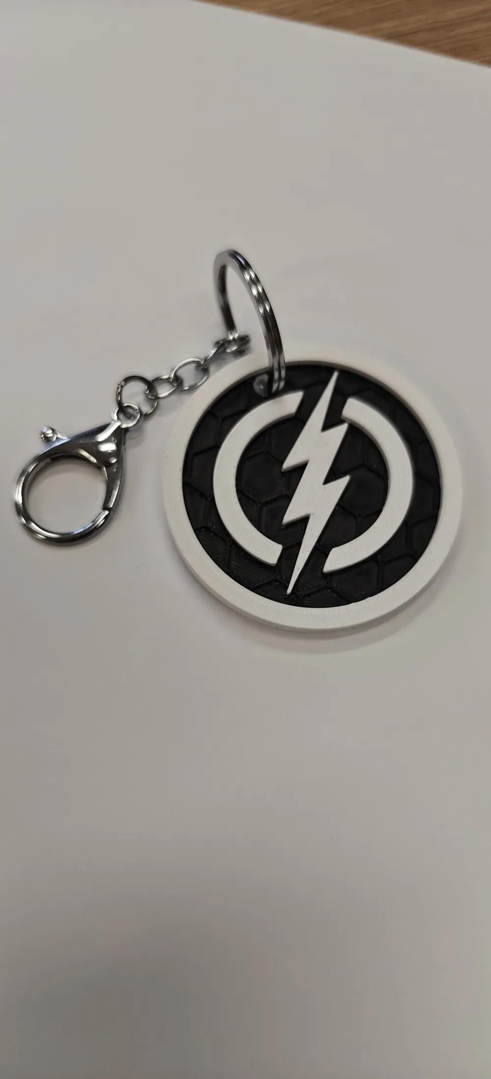 Lightning Keychain (Honeycomb) by Marti82 MakerWorld: Download Free 3D ...