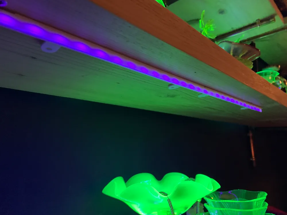 LED strip mount by knobby - MakerWorld