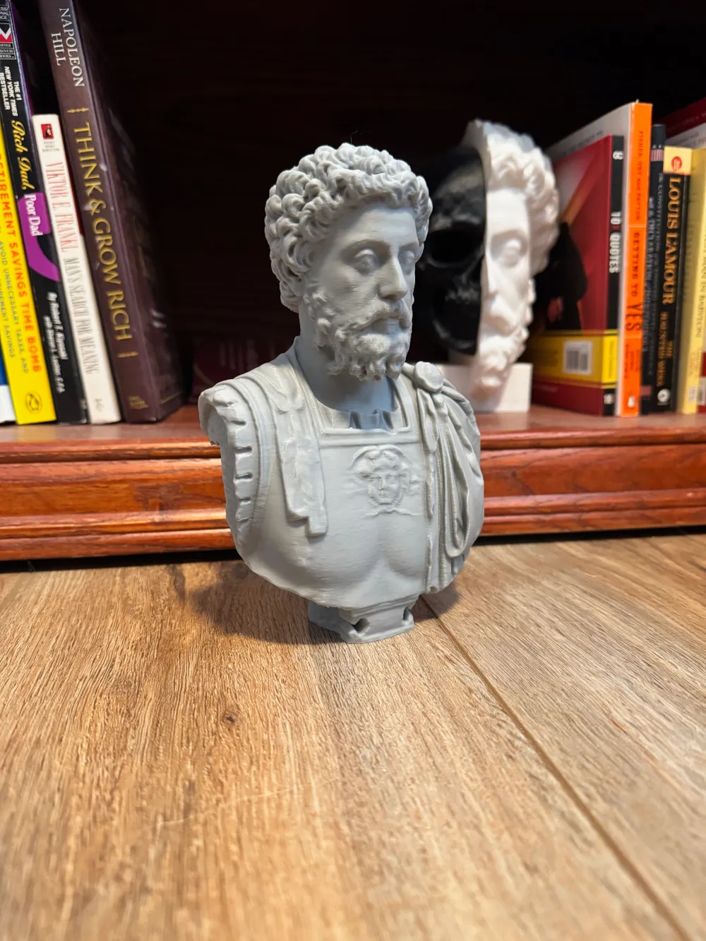 Busto de Marco Aurelio por SuperCeege MakerWorld: Descarga Modelos 3D ...