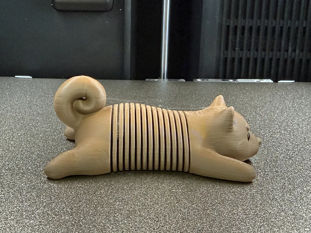 Springy Dog – Flexible Print-in-Place Desk Buddy - Free 3D Print Model ...