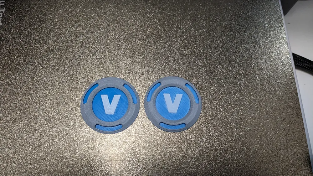 Multicolor V-Buck and V-Buck-KeyChain by plokr_ - MakerWorld