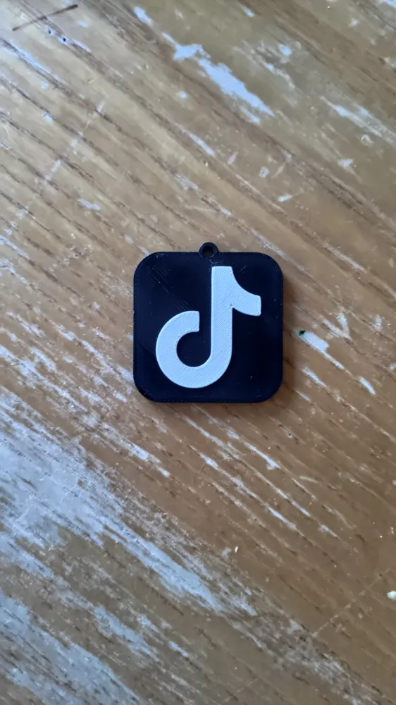 Custom NFC Keychains for Social Media by andrew606 MakerWorld: Download ...