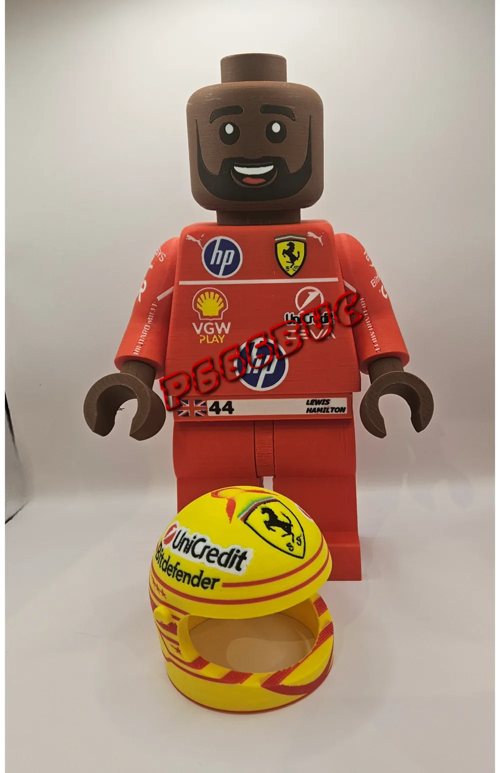 Lewis Hamilton Ferrari F1 par p666buc MakerWorld : Téléchargez des ...