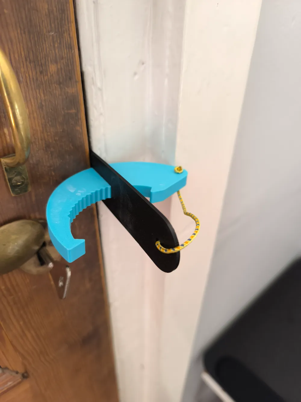 Travel Door Lock - Free 3D Print Model - MakerWorld