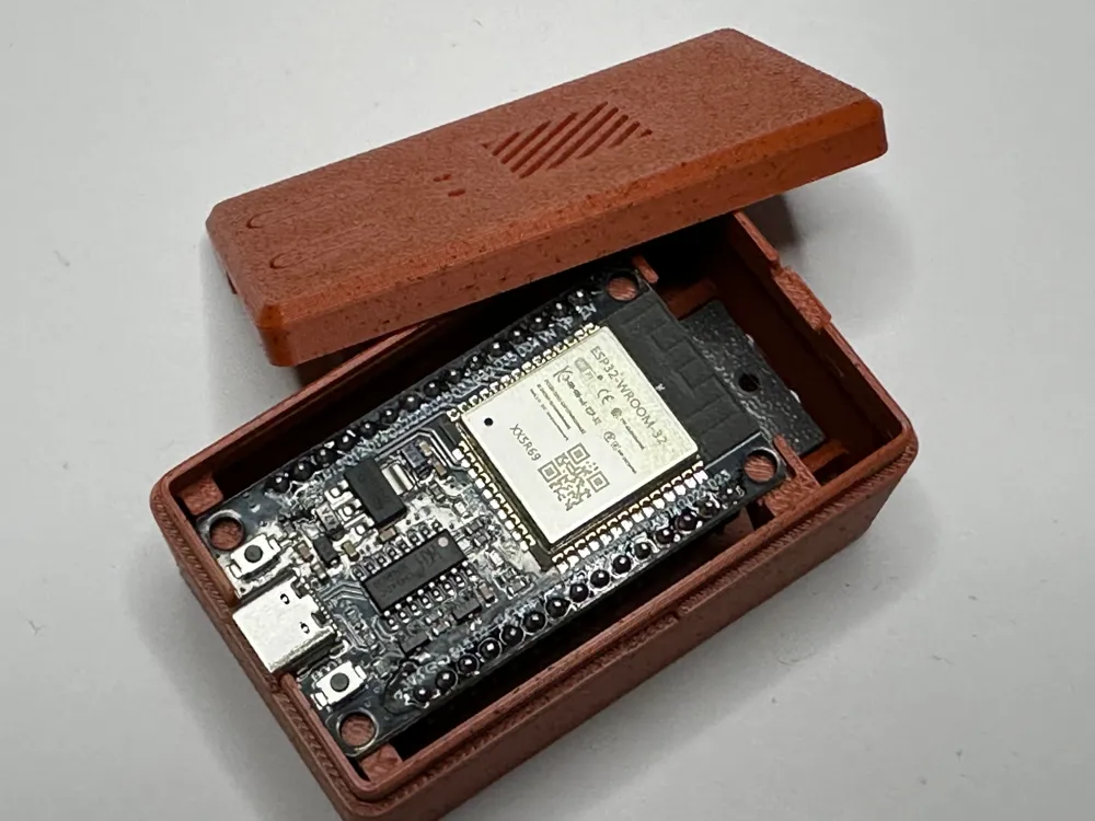 ESP-WROOM-32 CH340 USB-C Cases by i-BoxIt MakerWorld: Download Free 3D ...