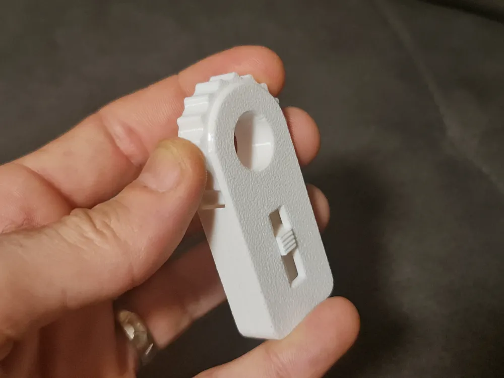 Verstellbarer Fidget-Klicker EDC von Sanja 3DMakerWorld: Kostenlose 3D-Modelle herunterladen