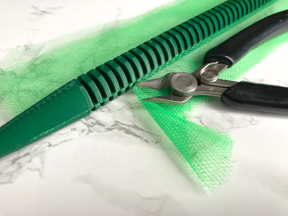 Articulated Wiggle Snake Toy with Tulle Spine by PenolopyBulnick ...