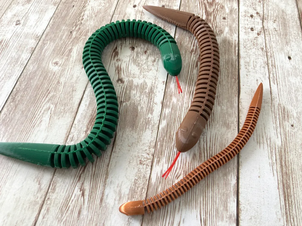 Articulated Wiggle Snake Toy with Tulle Spine by PenolopyBulnick ...