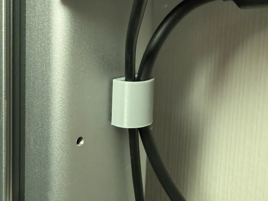 Cable Clip - Free 3D Print Model - MakerWorld