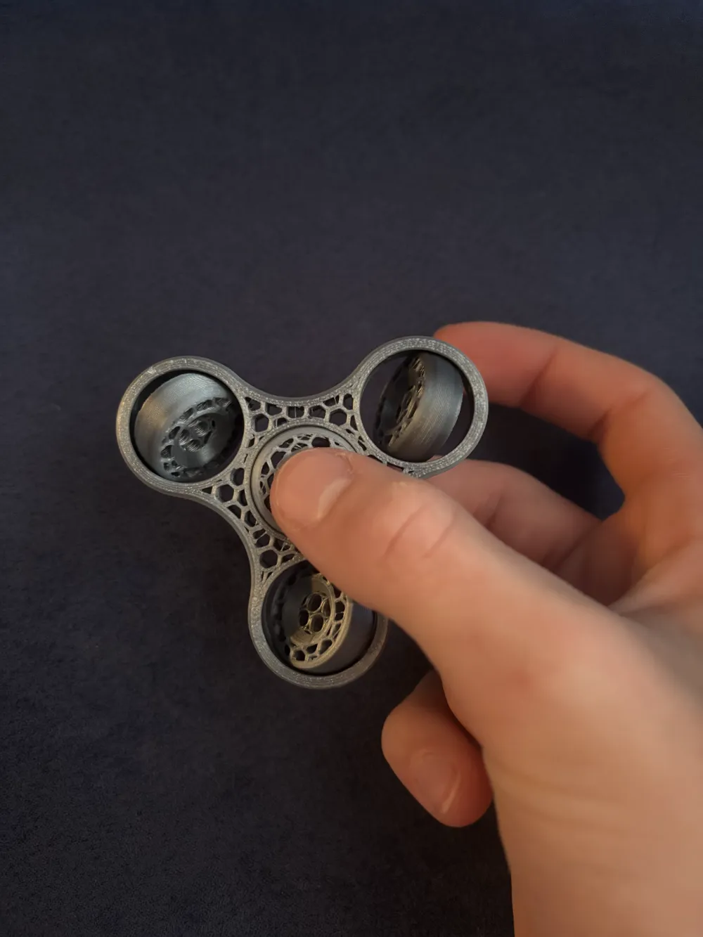 Hex - Fidget Spinner + Gyro (2 in 1 fidget!) by Tbergz - MakerWorld
