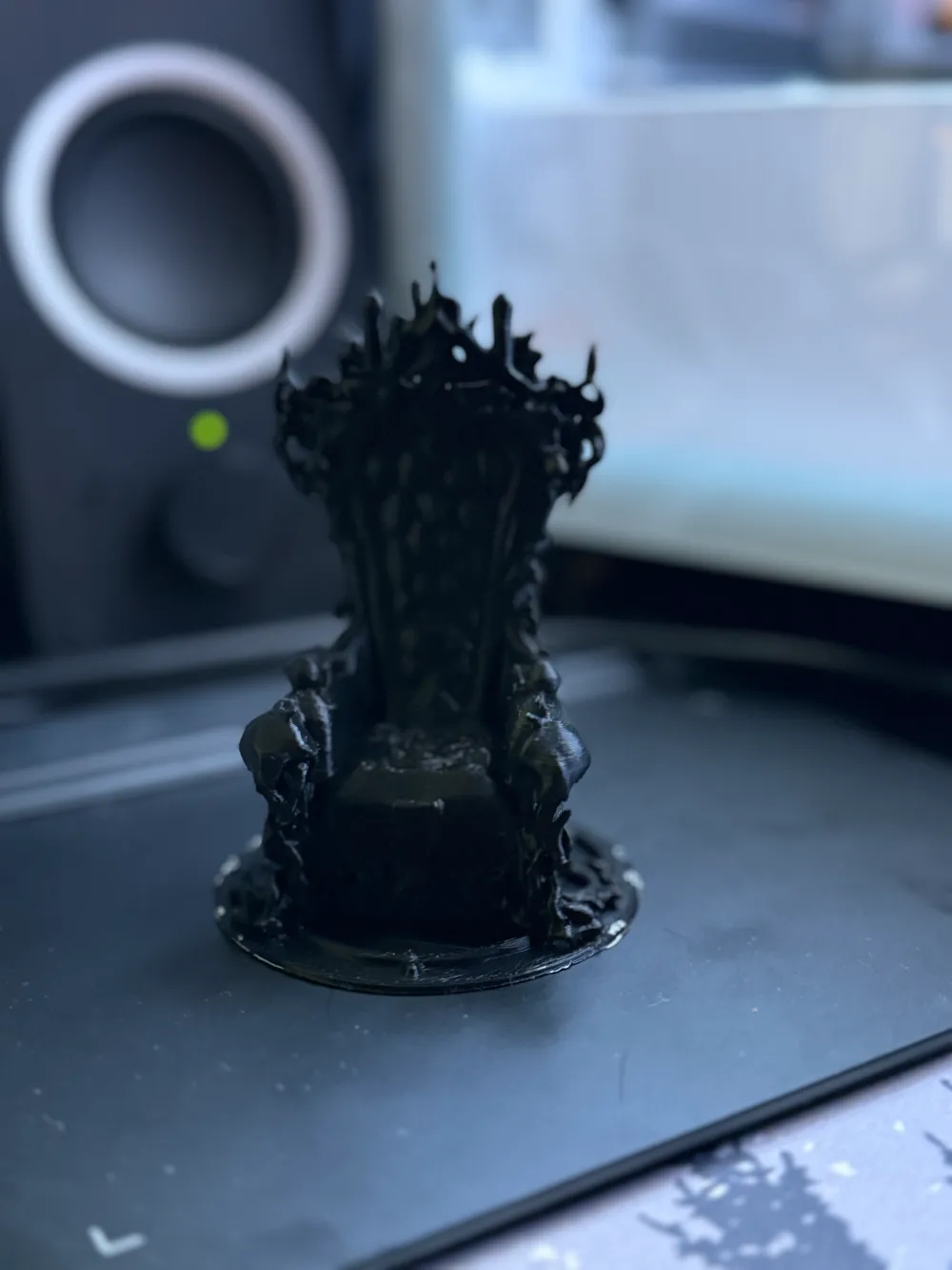 Obsidian Throne of Shadows by CorwineCustoms.3D - MakerWorld
