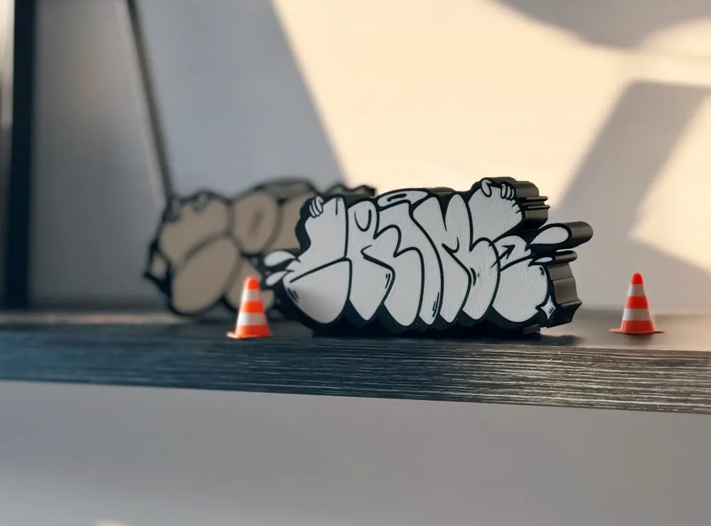 Graffiti Throw up Crime Lamp - Free 3D Print Model - MakerWorld