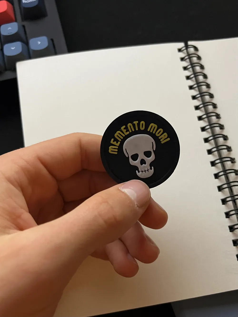 Memento Mori Token Remixed by Oneiros - MakerWorld