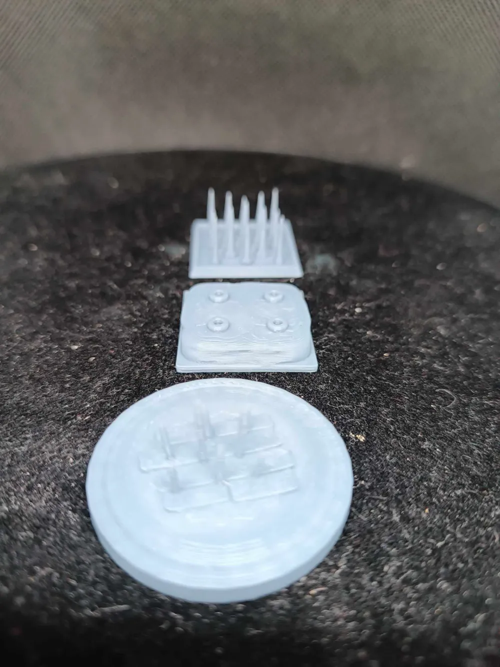 Miniature Terrain -traps-cages-torches RPG by drakeforge3d MakerWorld ...
