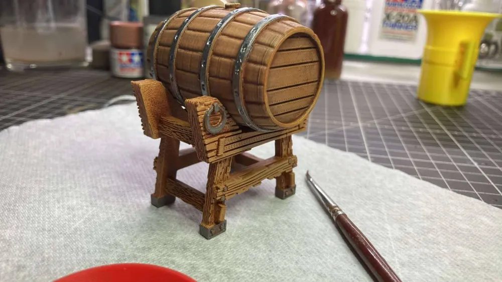 Medieval wooden barrel with stand, scale 1:25 by Nasik MakerWorld ...
