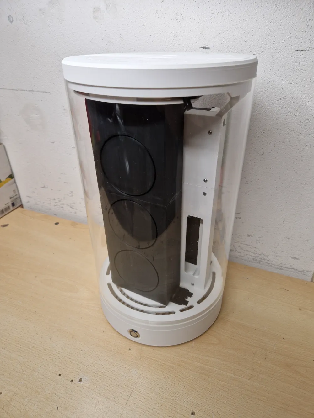 ESS1 - 3d printed cylindrical Mini ITX case - Free 3D Print Model ...