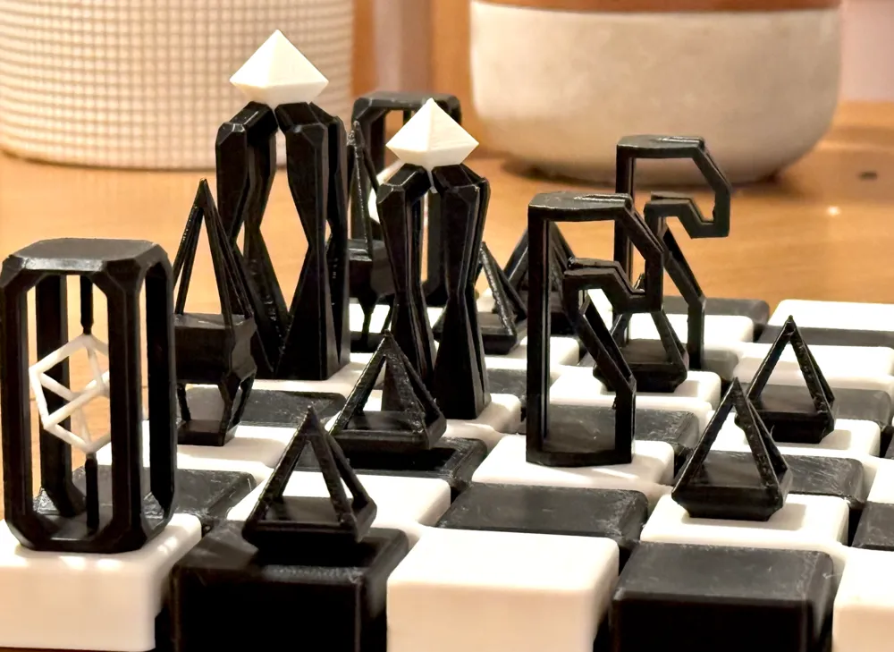 Geometric Chess Set by ModelerMold31415 - MakerWorld
