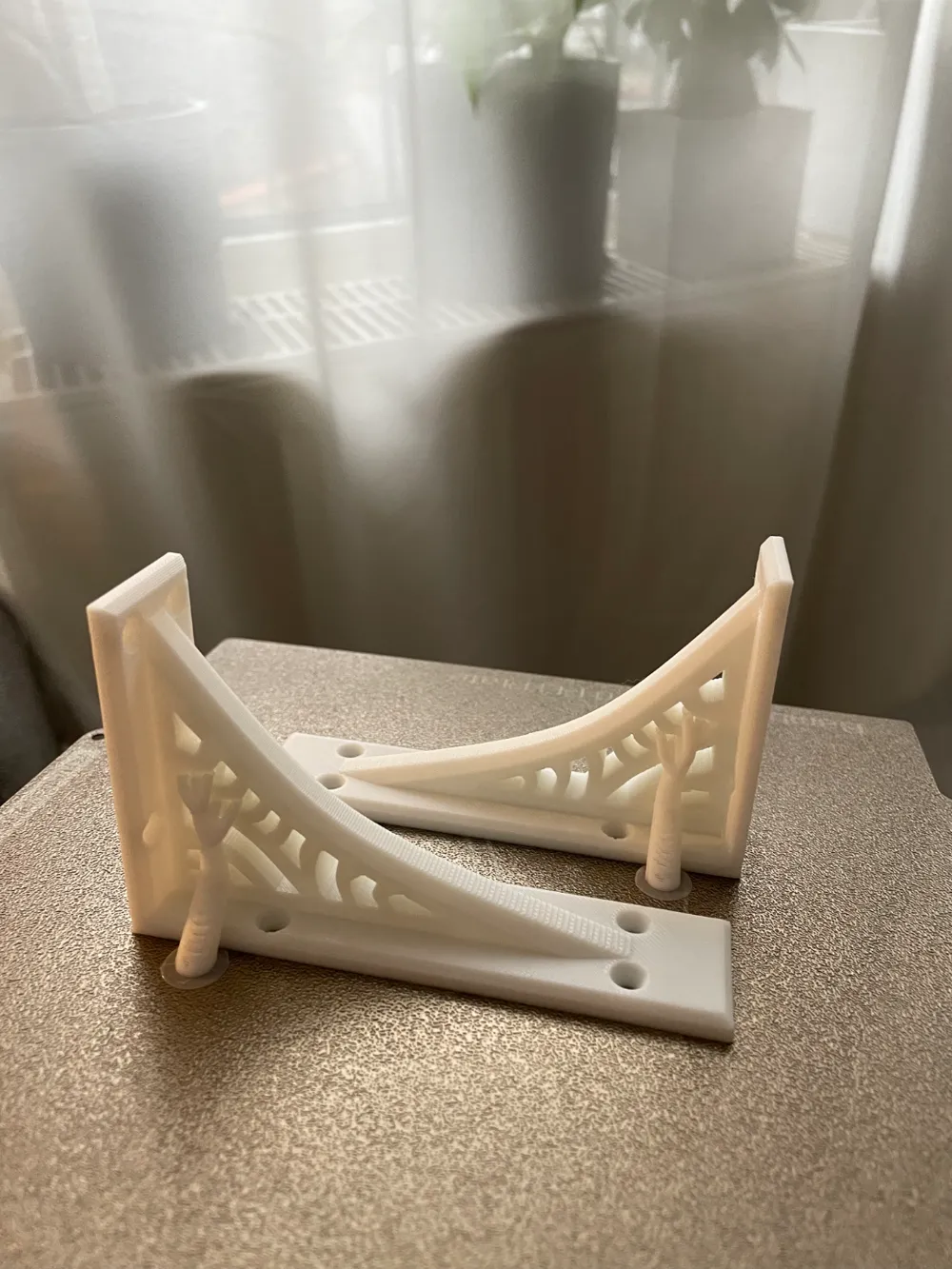Quick-Print Shelf Bracket – Strong & Useful by dilucidus - MakerWorld