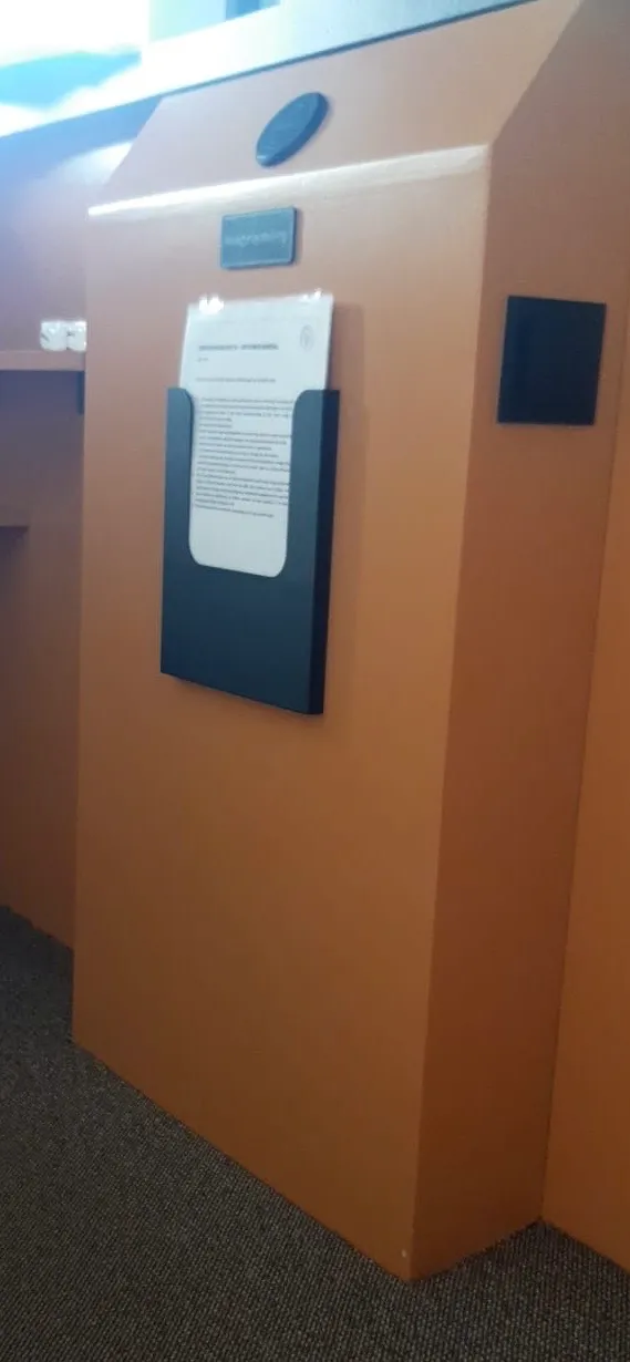 A4 paper holder by Peter MakerWorld: Download Free 3D Models