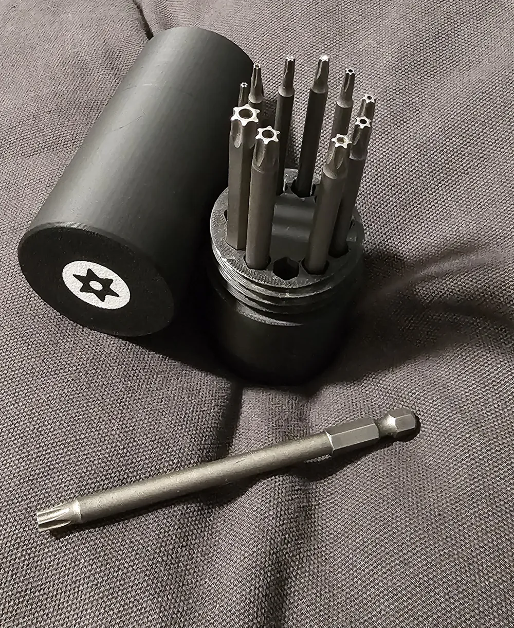 Torx Bit "Revolver" Case – For Long Bits (100mm) - Free 3D Print Model ...