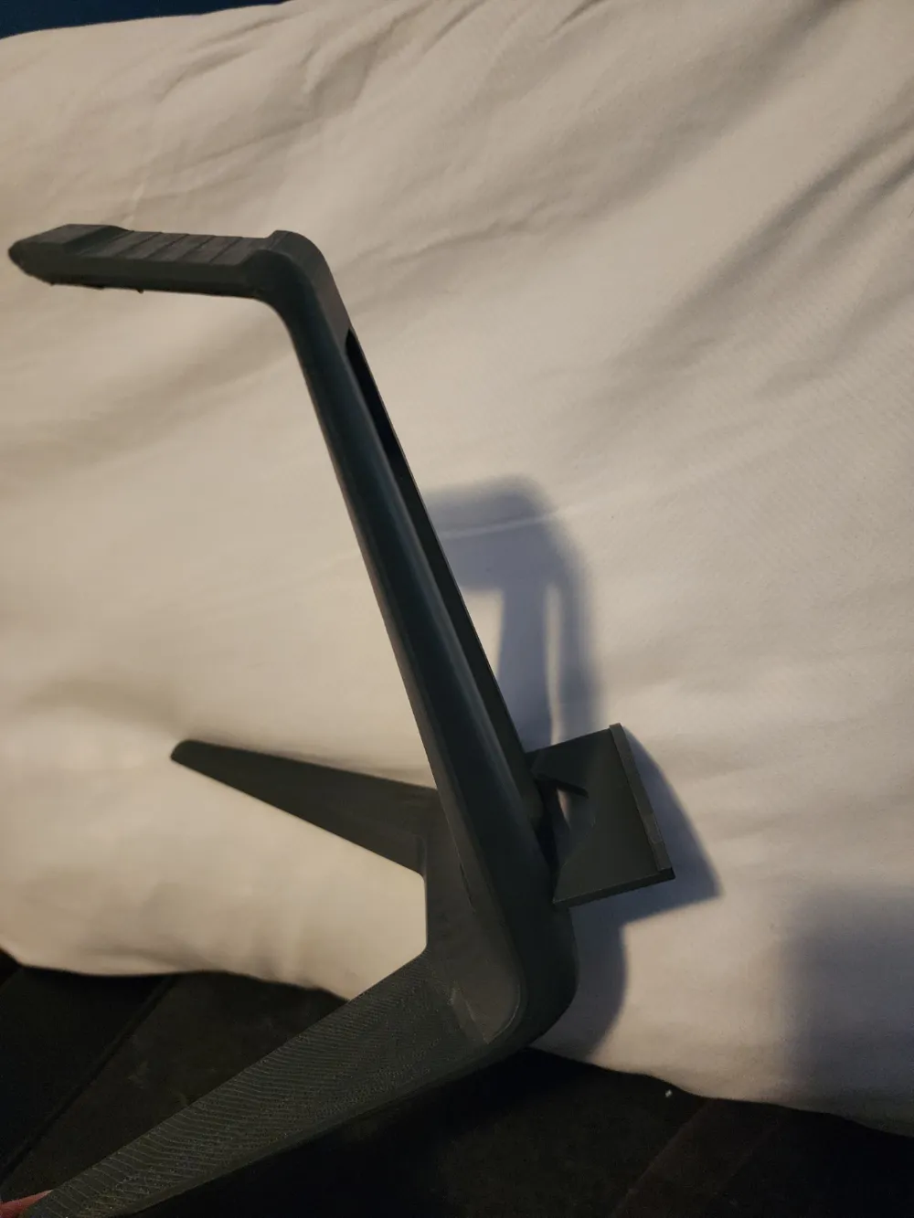 Headphone Stand with controller holder by Bd122le MakerWorld: Download ...