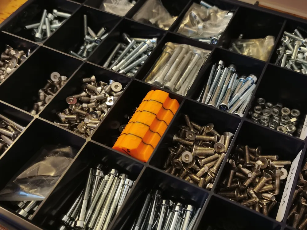 Screw measuring tool | metric M1.6 to M5 by AMTprojects MakerWorld ...