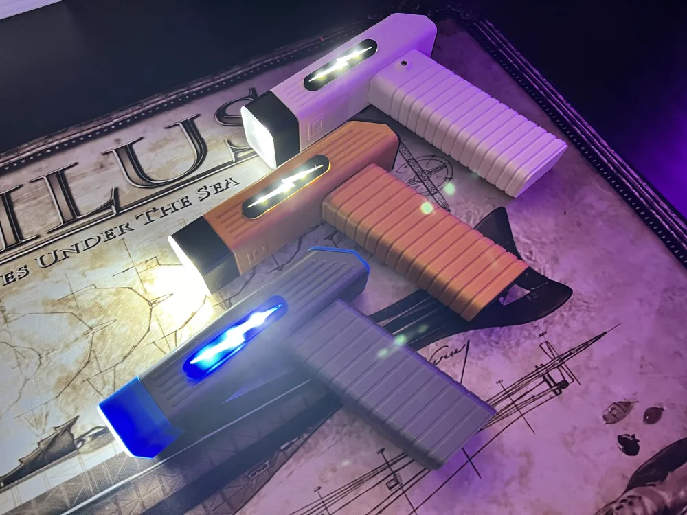 Light Phaser - Torch - Free 3D Print Model - MakerWorld