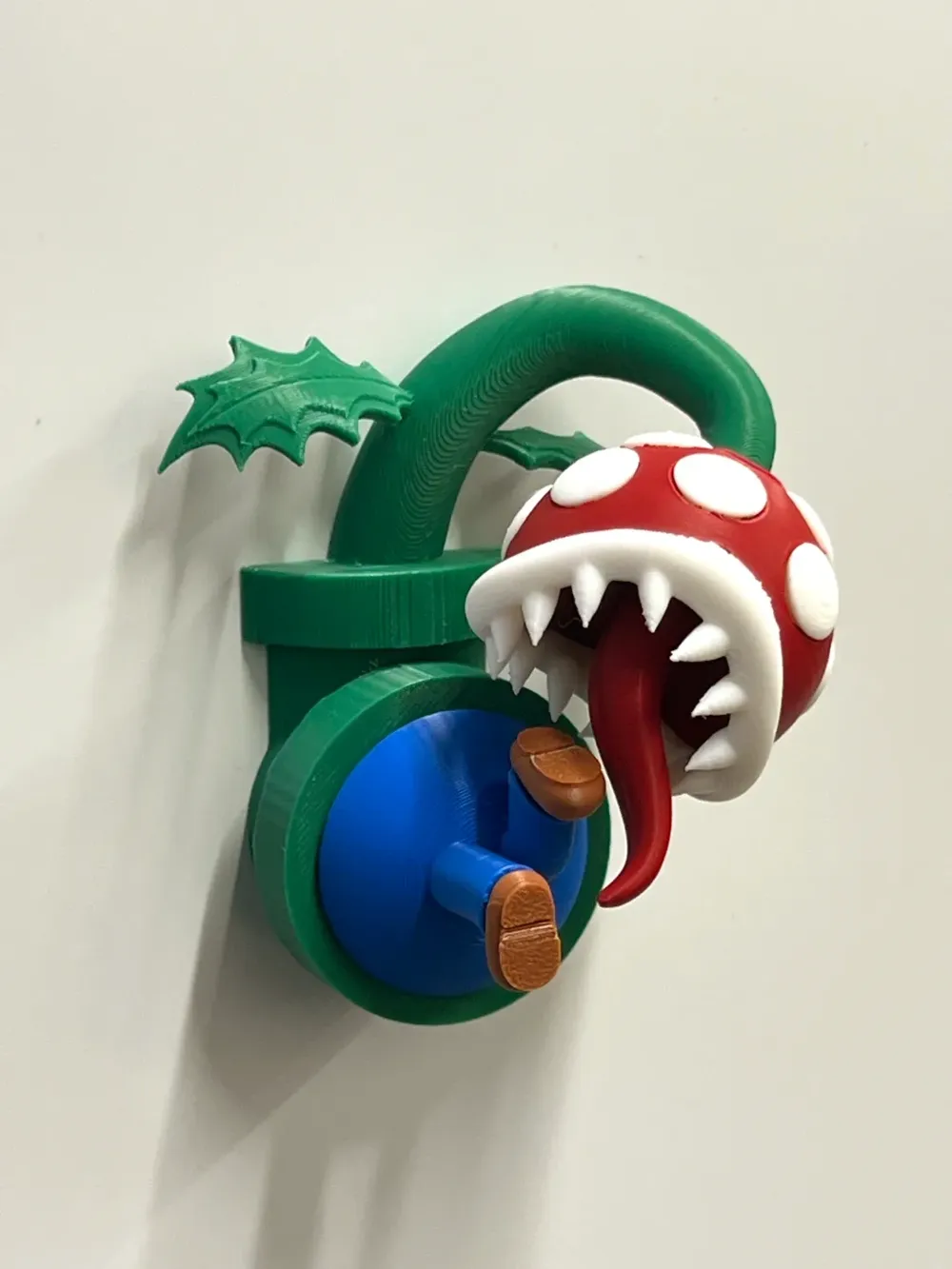 Mario/Venus Flytrap/Refrigerator Magnet/Multiple Versions and Colors ...