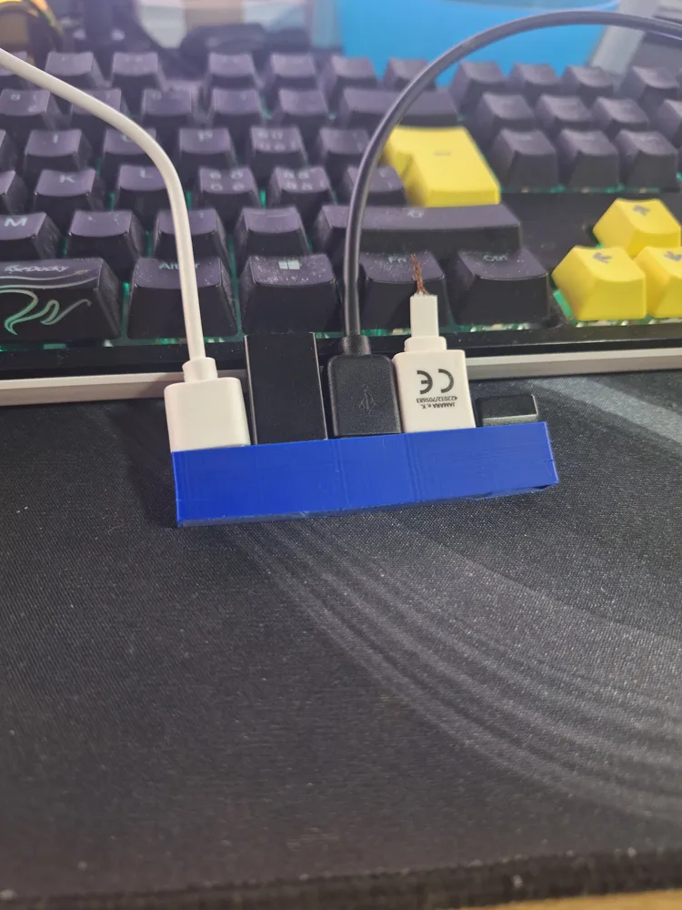 Usb Holder - Free 3D Print Model - MakerWorld