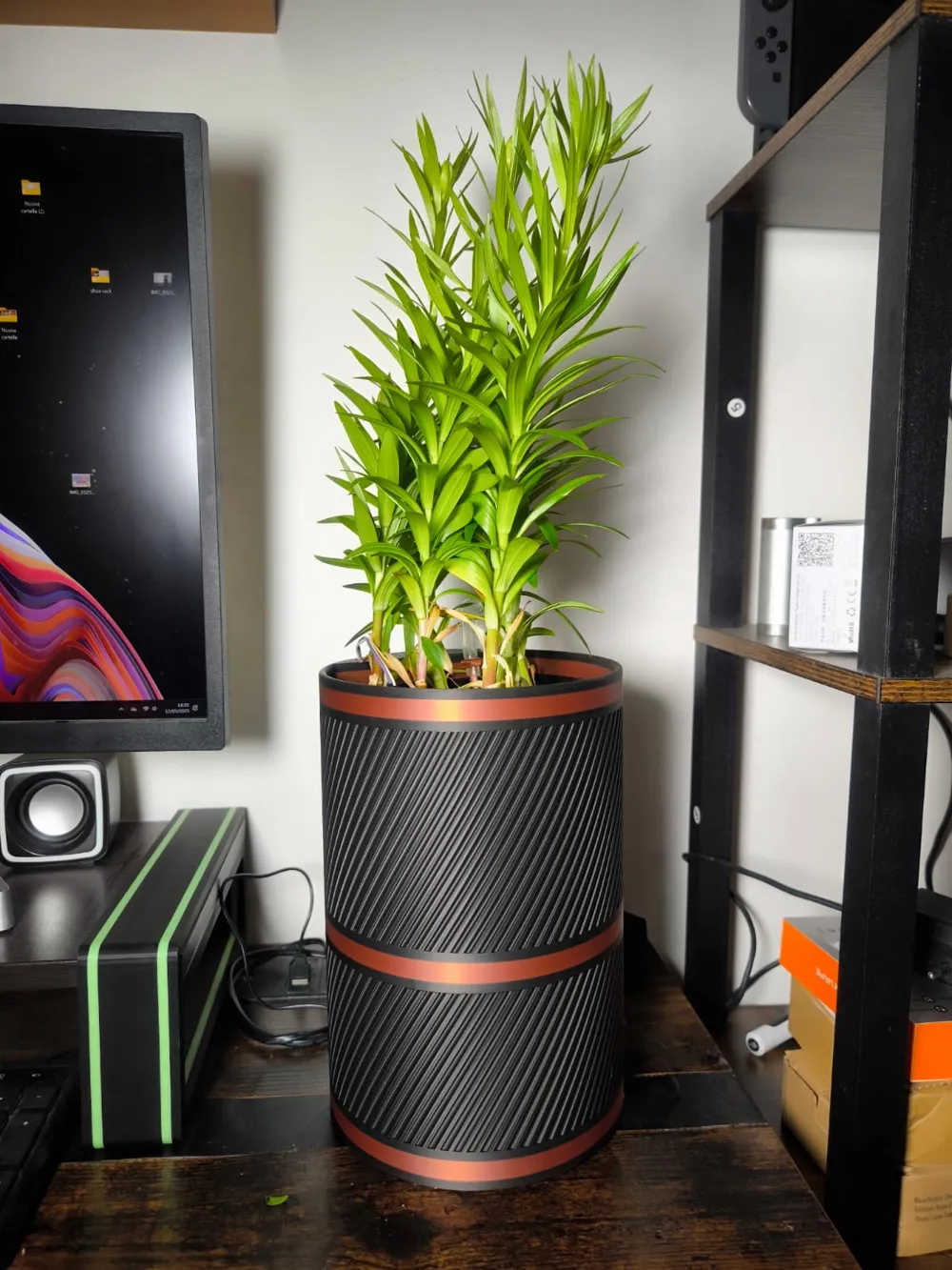 Smart Pot - The Self-Watering Planter by ACstudio MakerWorld: Download Free 3D Models