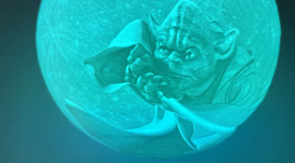 Yoda Star Wars Moon by Nico24px - MakerWorld