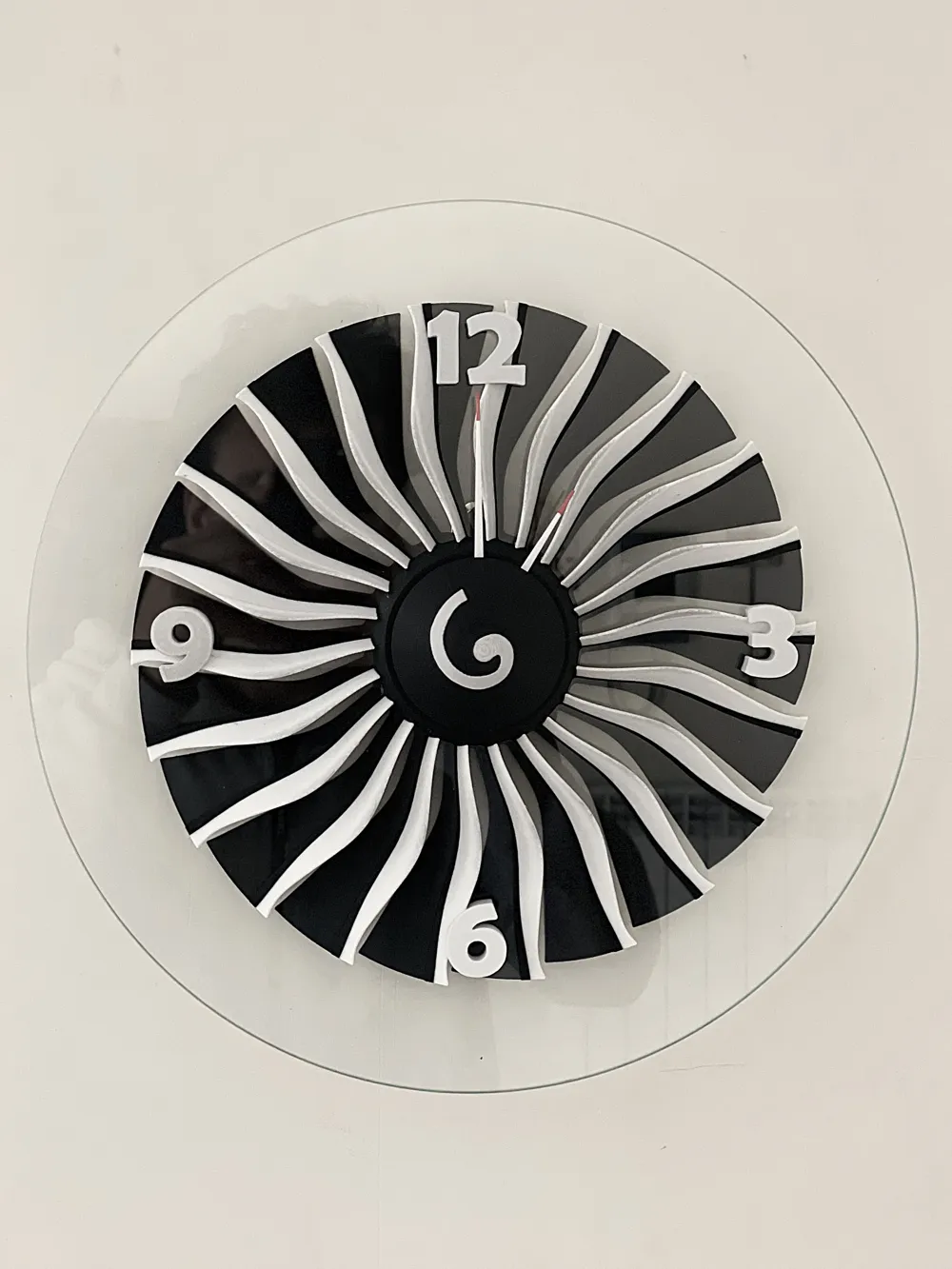 Aeronautical Reactor Wall Clock - Free 3D Print Model - MakerWorld