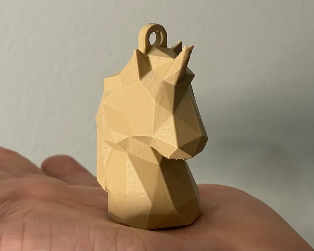 Low poly unicorn keychain Remixed by soukup273 - MakerWorld