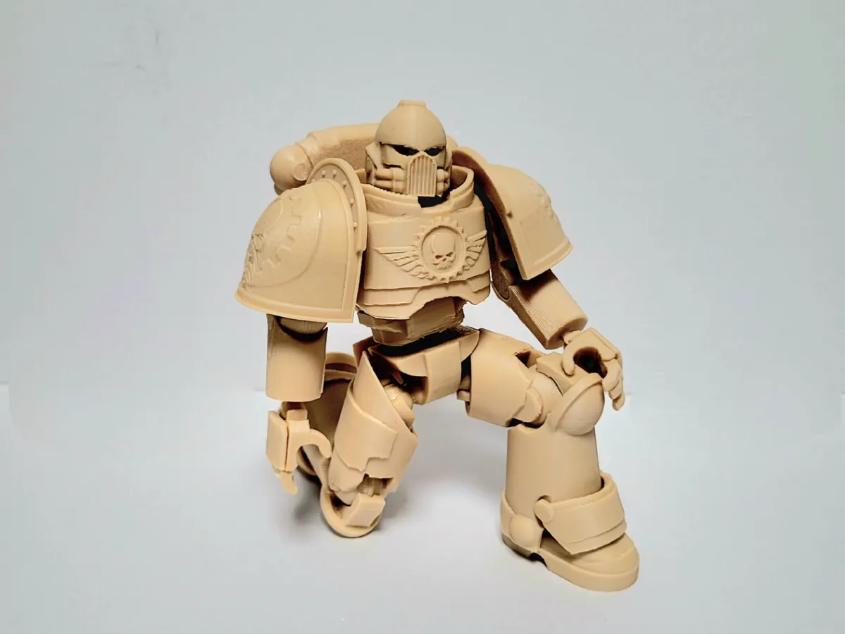 严酷黑暗可动人偶 (QF 装甲底座 V1) 来自 QuickFrostbite MakerWorld：免费下载 3D 模型