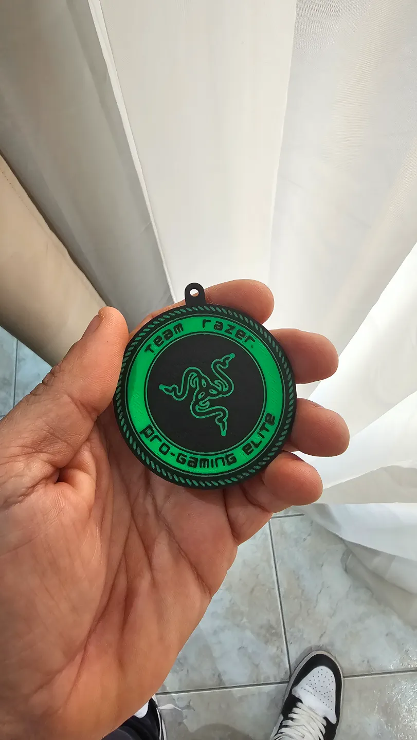 Razer Gaming black and green keychain. by Dimitris - MakerWorld