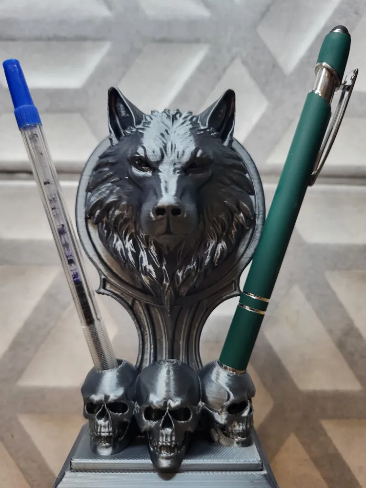 Fierce Wolf & Skull Pen Holder by Random3D MakerWorld: Download Free 3D ...