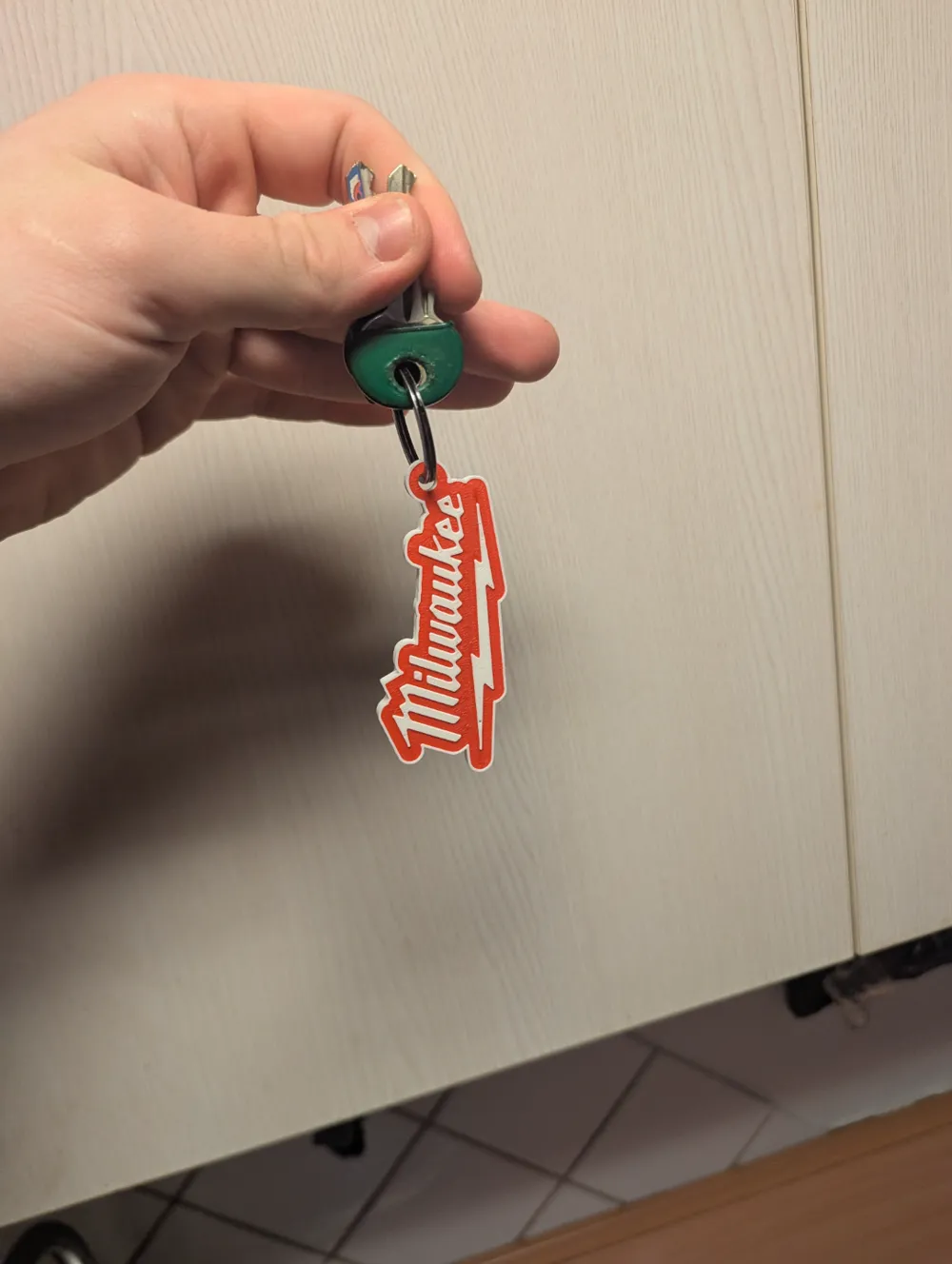 Milwaukee keychain by DanielNex - MakerWorld