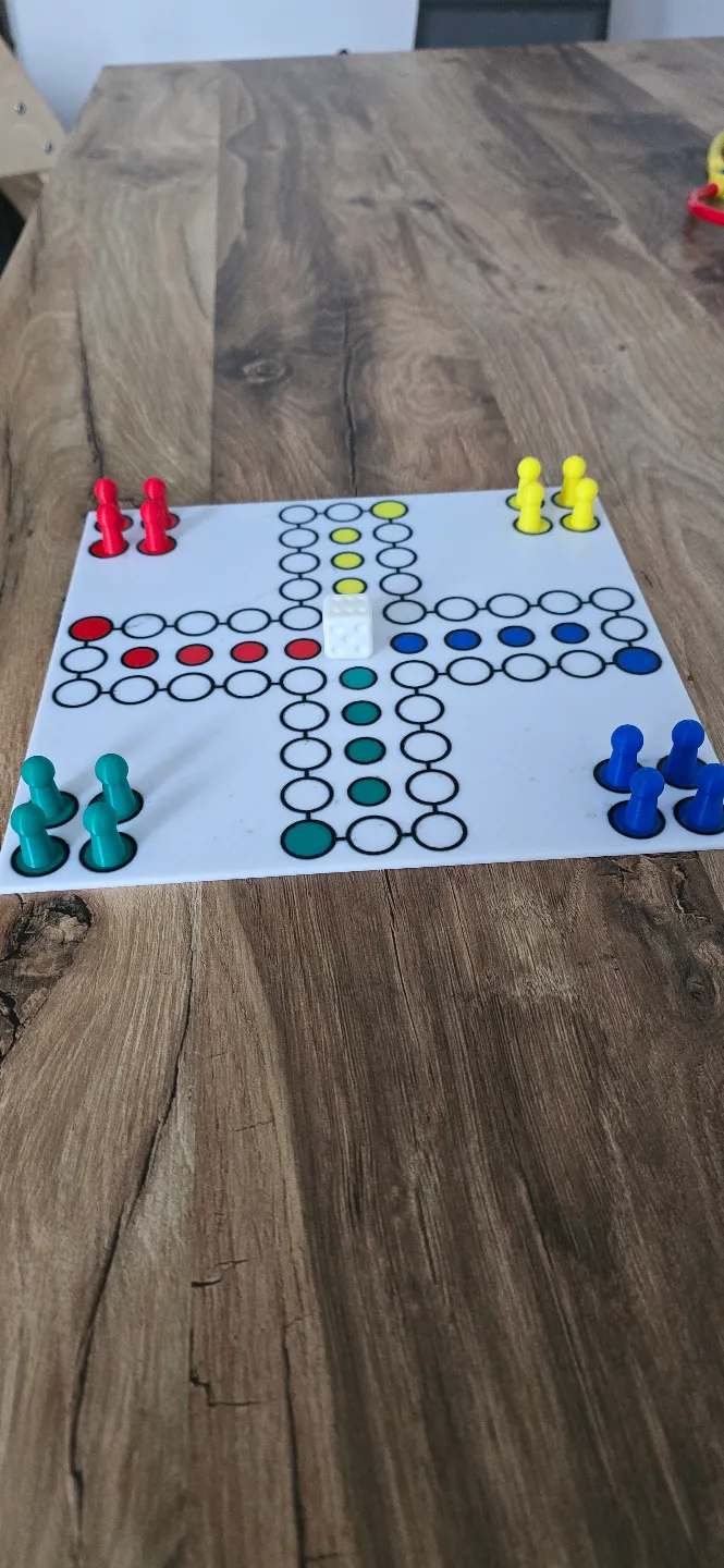 German Board Game (Mensch ärgere Dich nicht) by Nico91 - MakerWorld