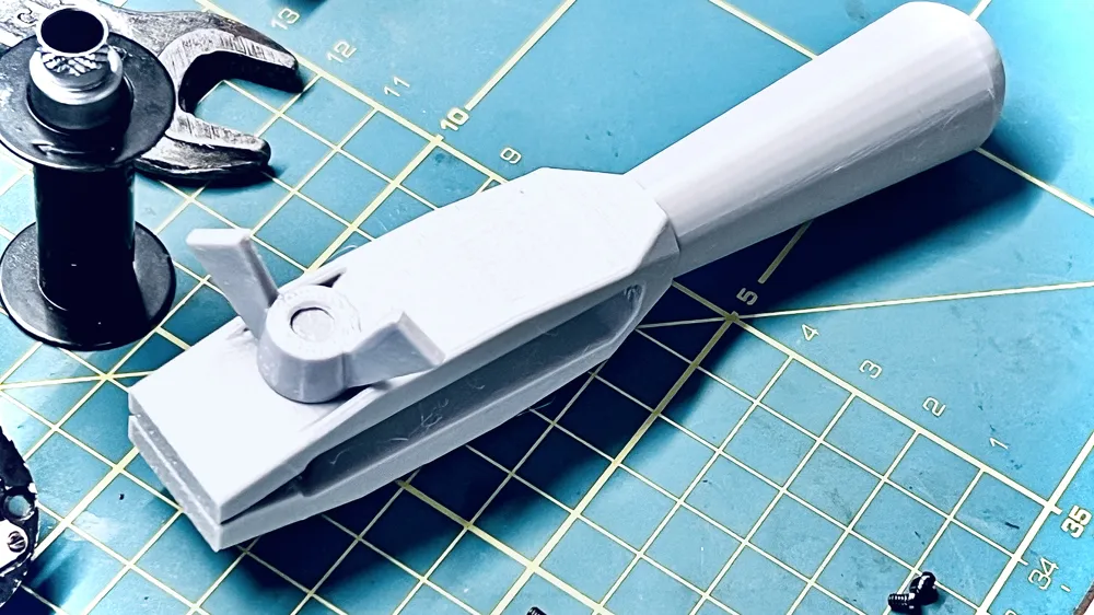 Hand-held mini vise - Free 3D Print Model - MakerWorld
