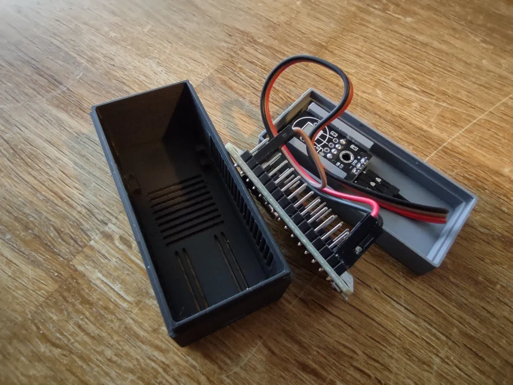 ESP 8266 NodeMCU Box for ESPHome DHT11 Sensor by Willi - MakerWorld