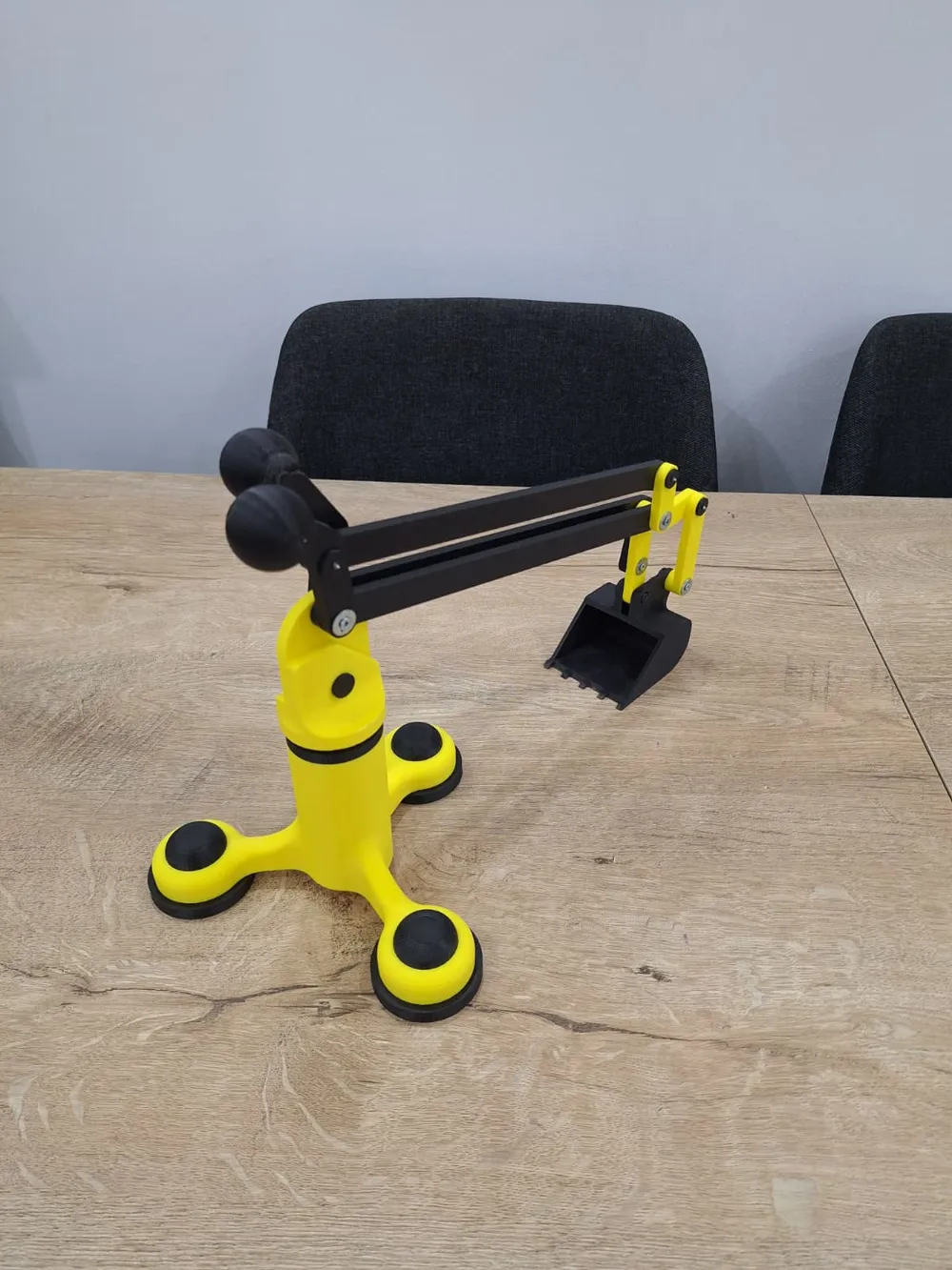 Digger 2.0 by iClint %150 and LONGER ARMS - Free 3D Print Model ...