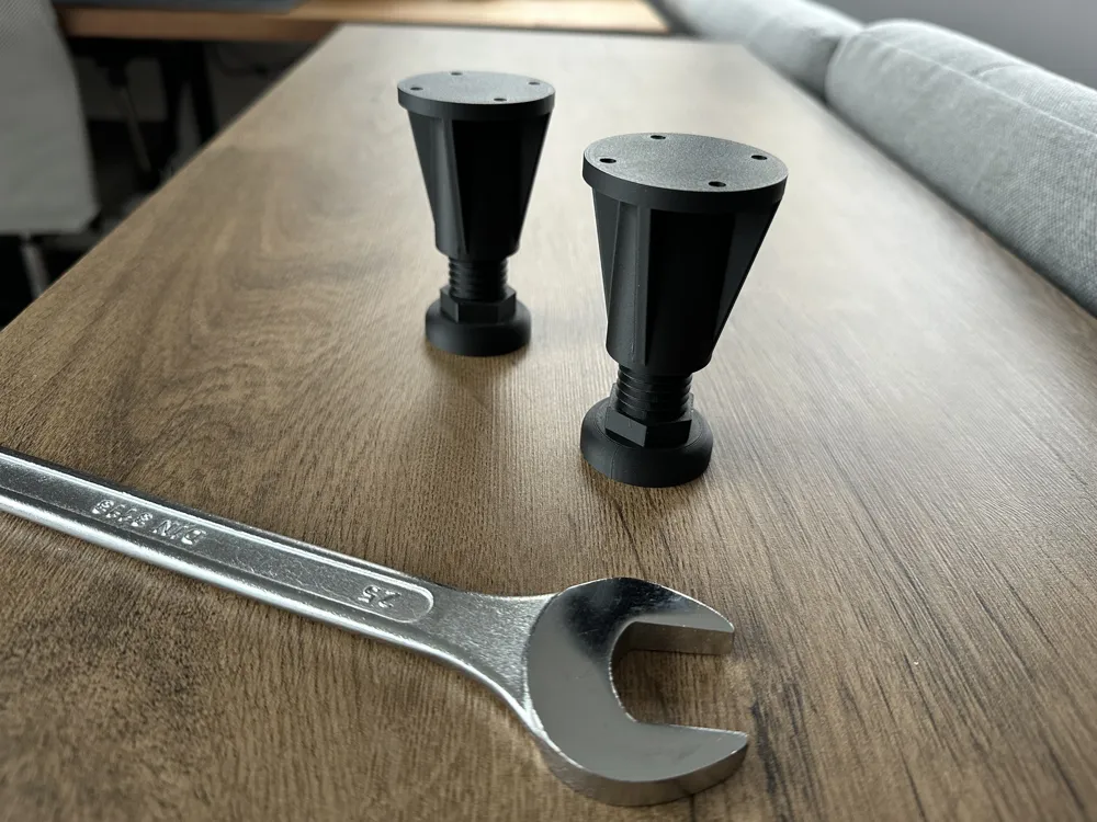 Height adjustable leg with wrench adjust - Free 3D Print Model - MakerWorld