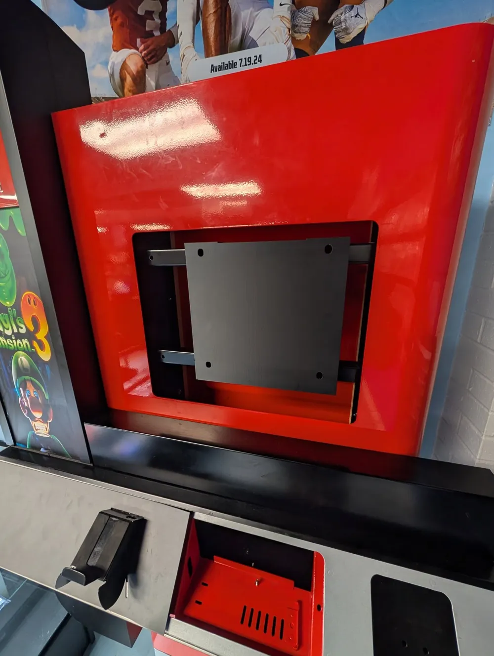 GameStop Nintendo Switch Kiosk TV Mount - Free 3D Print Model - MakerWorld