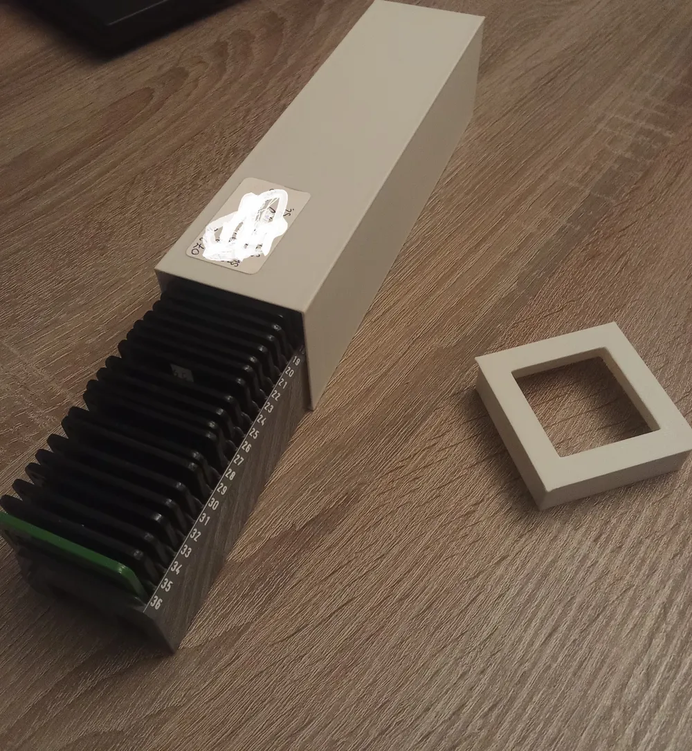35 mm slide magazine cover tray - Free 3D Print Model - MakerWorld