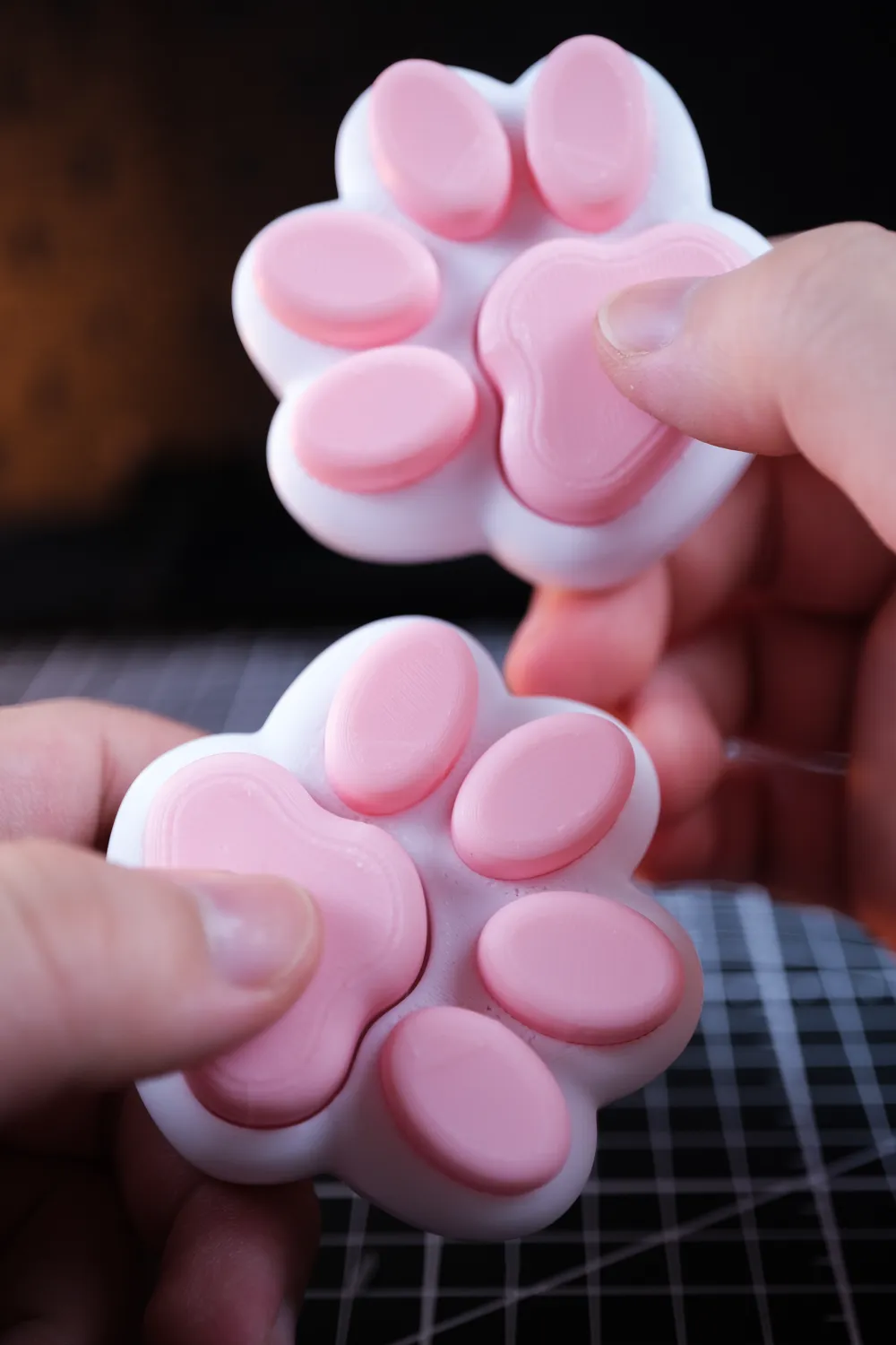 Cute De-stress Cat Paw - No Keyboard Switch Needed - Clicky Press ...