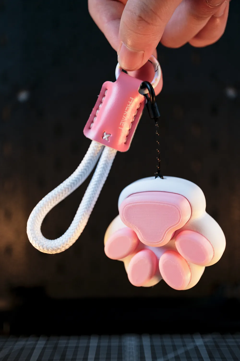 Cute Cat Paw Clicker！ - Free 3D Print Model - MakerWorld