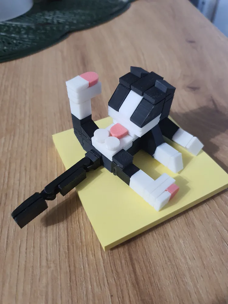 Brick-Style Cat - 62pcs - Free 3D Print Model - MakerWorld