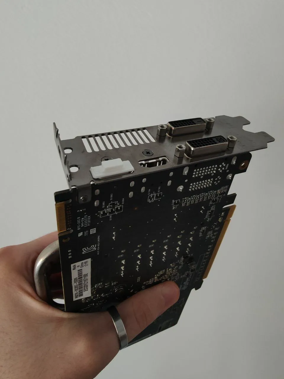 Display Port Dust Cover/Plug/Cap by MByte - MakerWorld